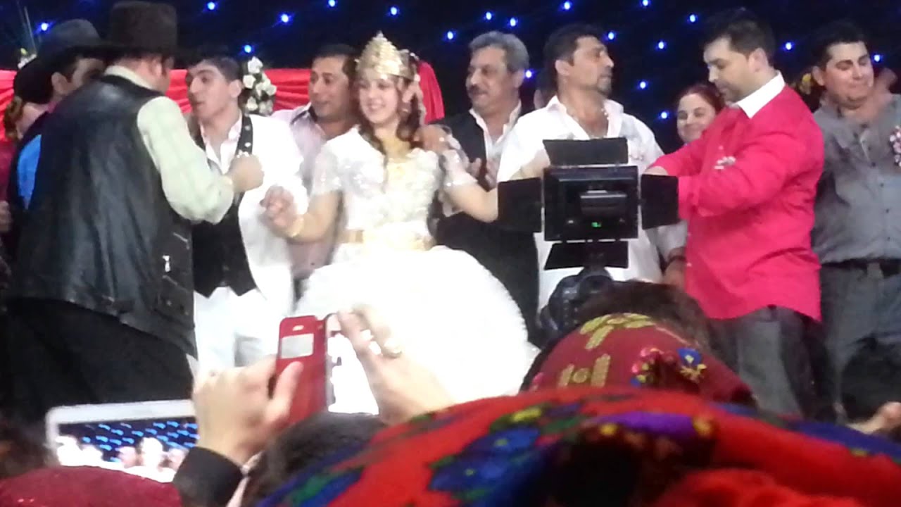 TZNCA DE LA PLOIESTI NUNTA PE 2014 IN ANGLIA - YouTube