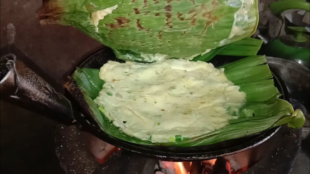 Magluto nang ITLOG sa Dahon nang SAGING masarap at mabango - YouTube