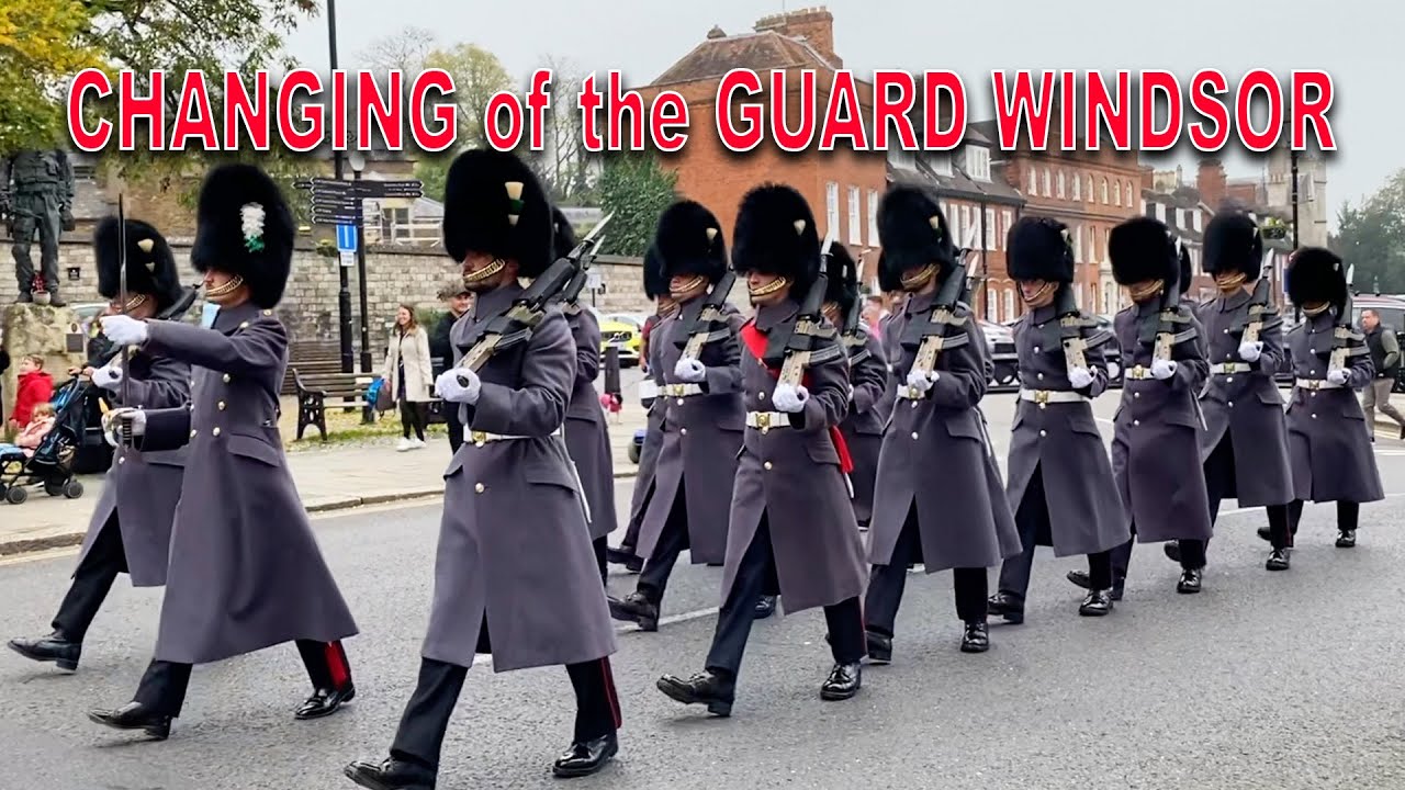 WINDSOR CASTLE GUARD 1st Battalion Welsh Guards with 1st Bn. Welsh ...