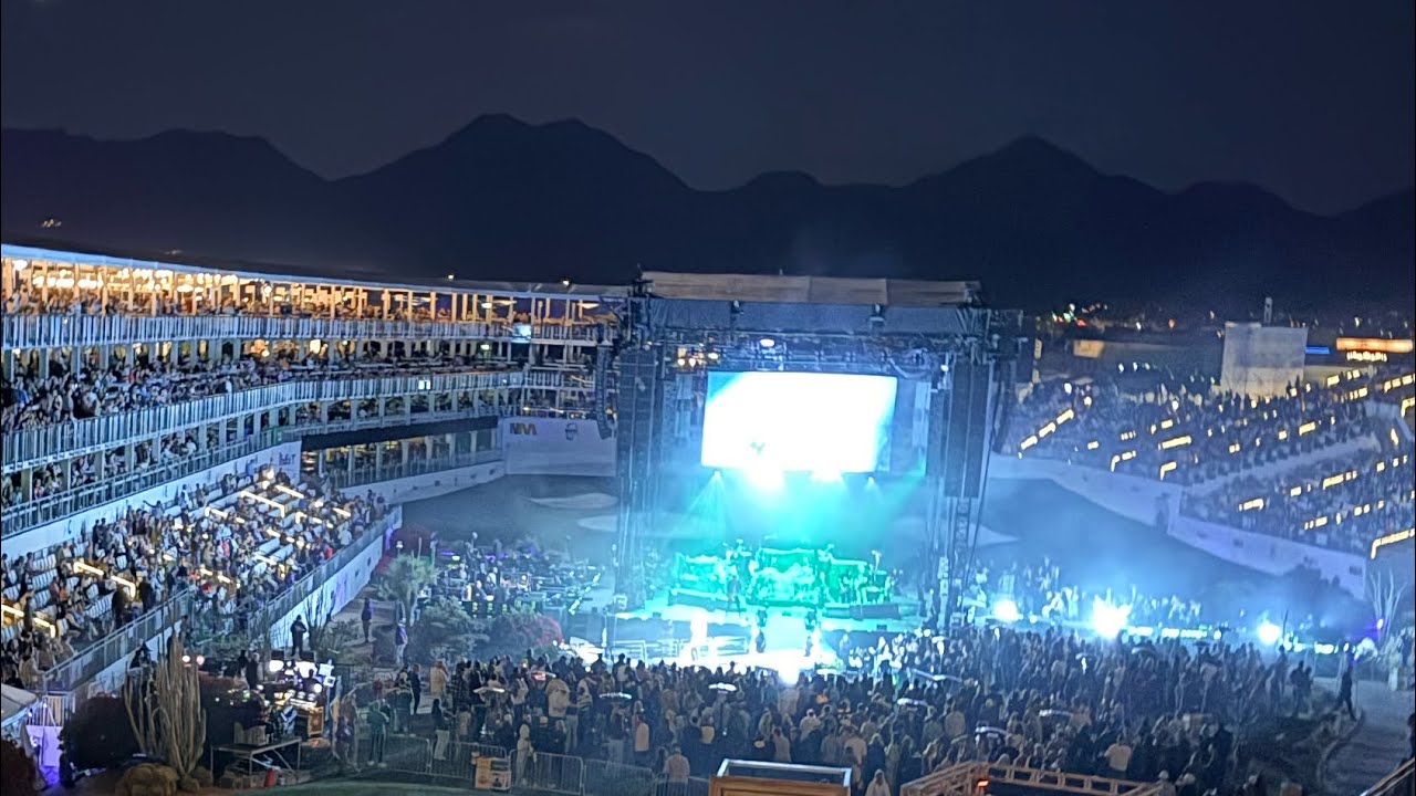 The Killers Concert in the Coliseum Scottsdale, AZ January 31, 2026 ...