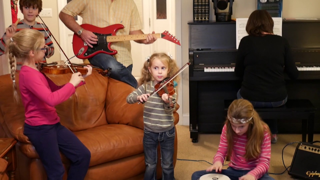 Most Talented Family 2016 - YouTube