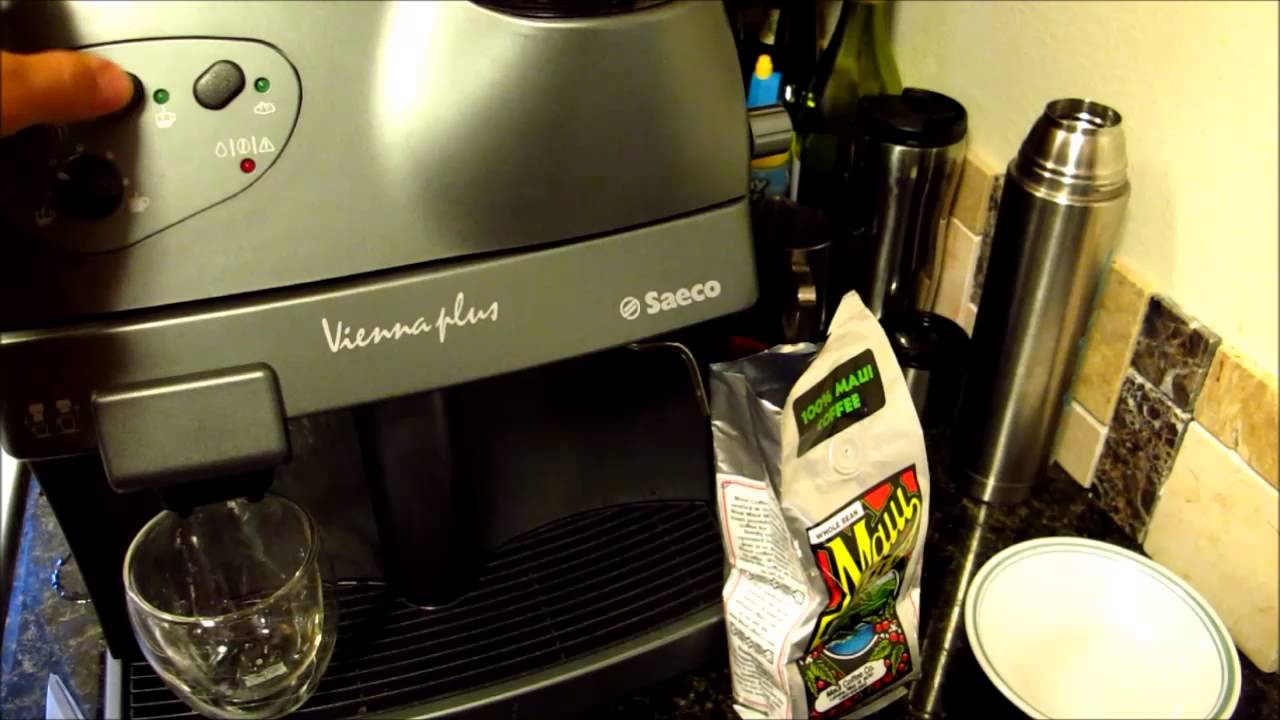 Maui Coffee Co. whole bean espresso shot on Saeco Vienna Plus machine ...