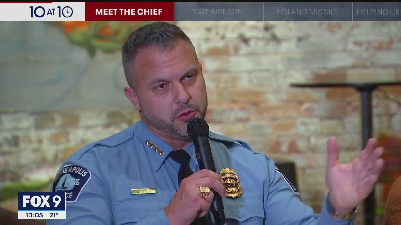 Minneapolis police chief meets with public for first time - YouTube