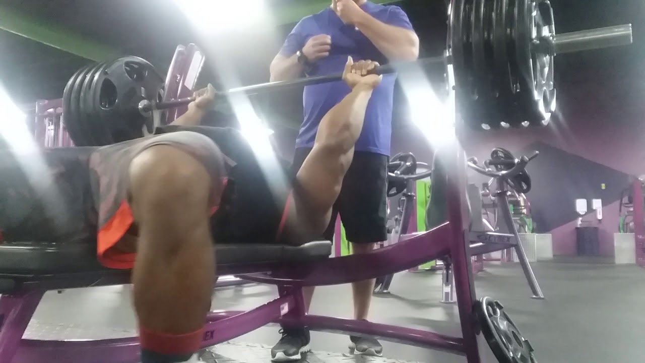 Back In The Day I used to Bench 405 - YouTube