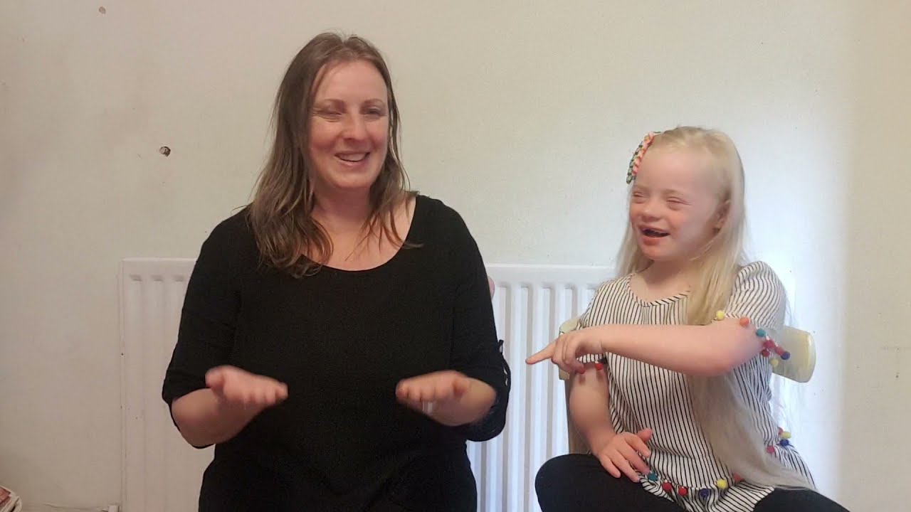 Makaton for Good Luck - YouTube
