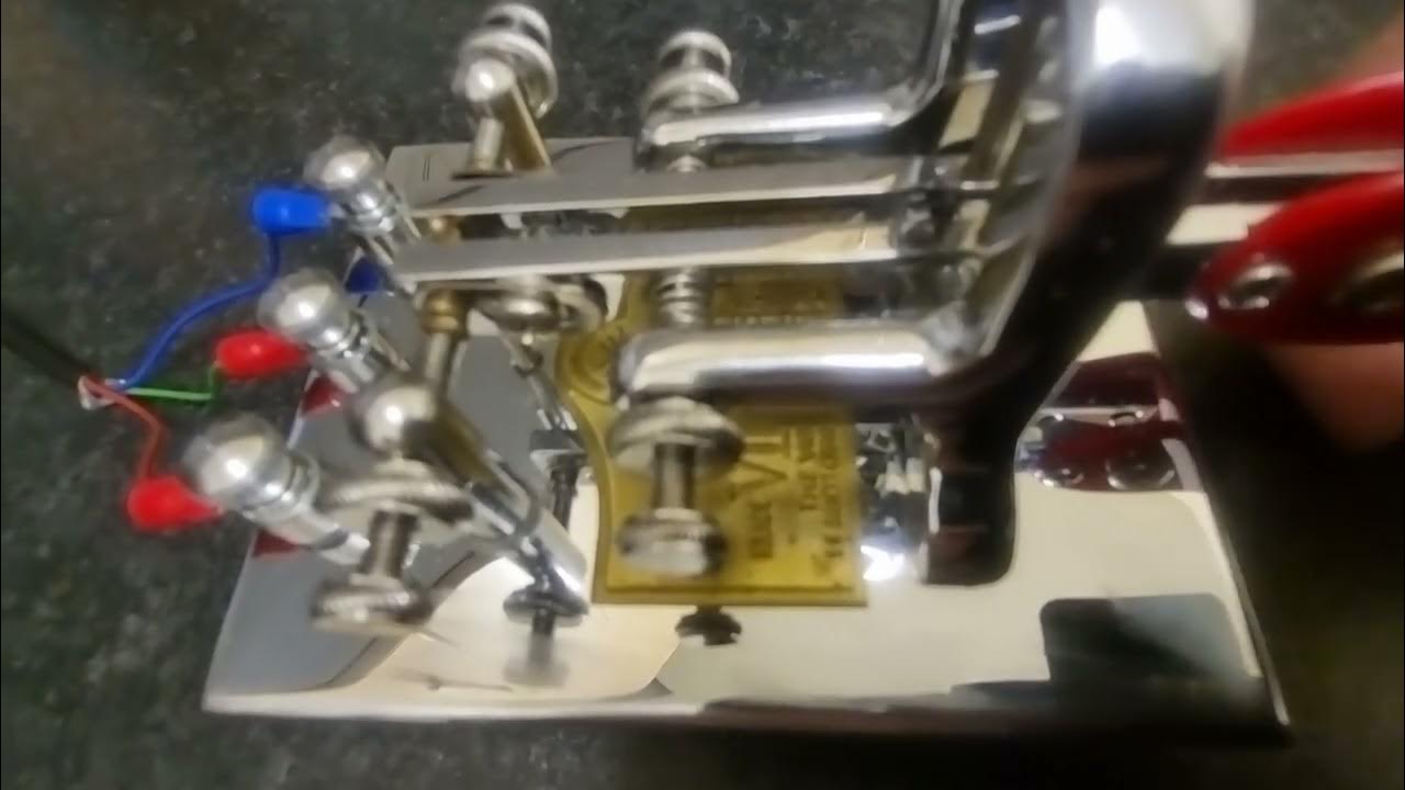 Vibroplex Iambic Deluxe Morse key - YouTube