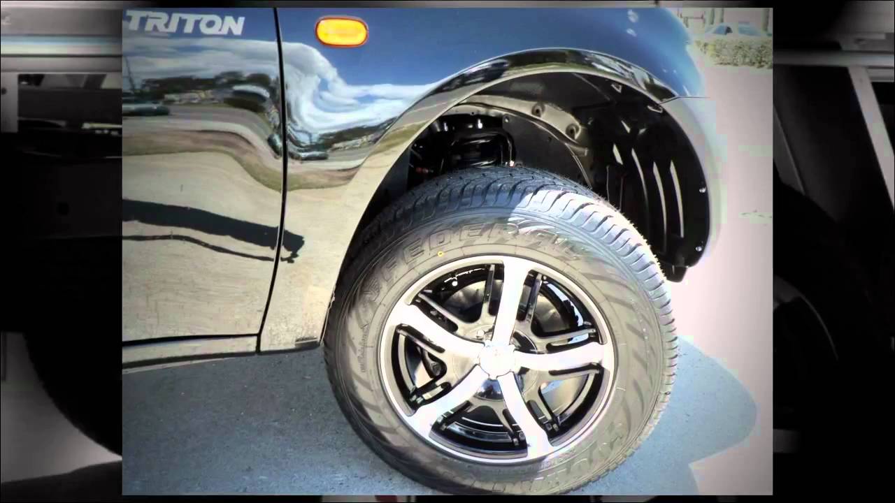 F1 Wheel & Tyre: Mitsubishi Triton 16 Advanti Riot - YouTube