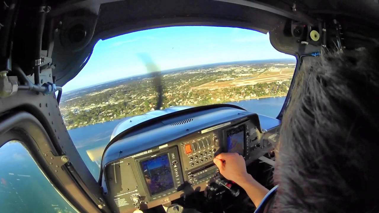 Cessna Skycatcher|Student Pilot at Sarasota-Cockpit Audio - YouTube