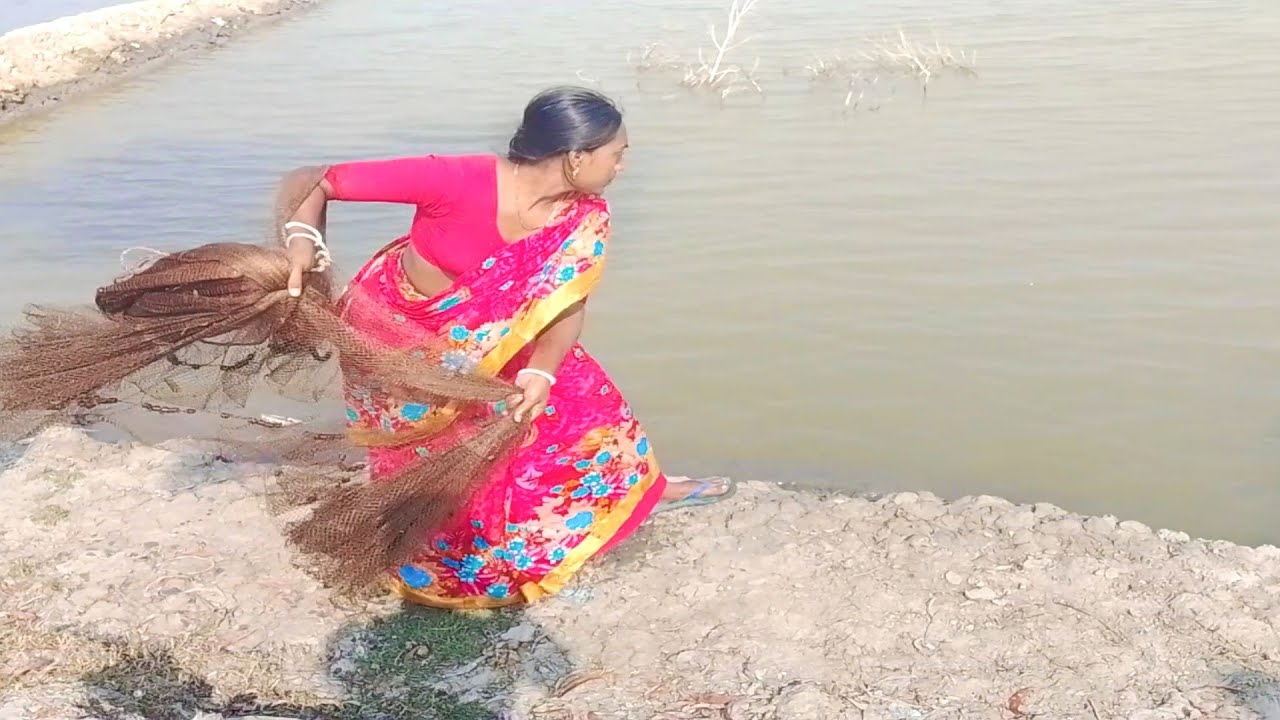 Village pond throw the hand cast net fishing video | Shrimp fish | Cast ...