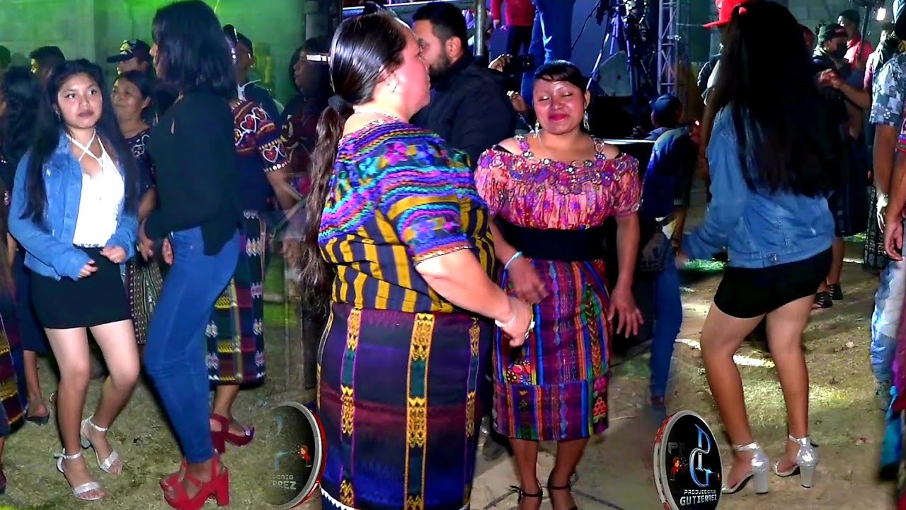 🤣🤣Uyyyyyyy que cuerpazo mami 🤤🤤 - YouTube