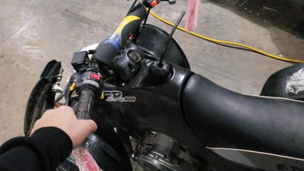 2006 E-ton Viper 90R Kickstart - YouTube