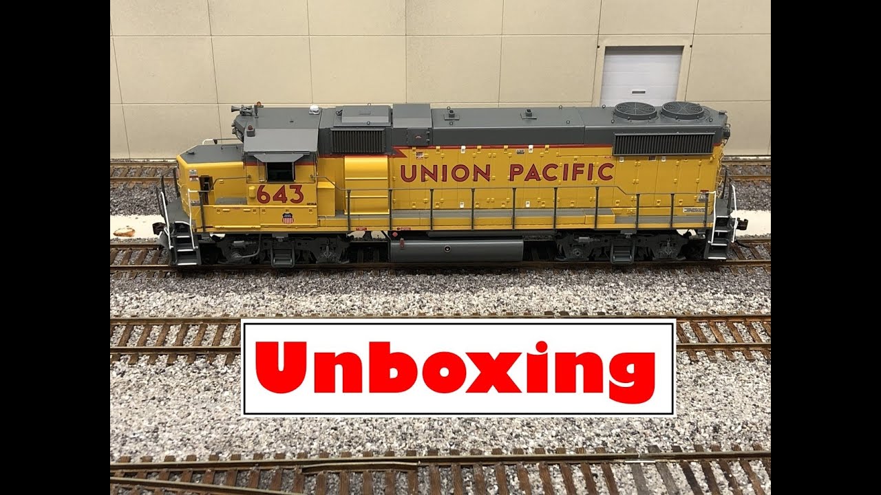 GP38-2 Unboxing - YouTube