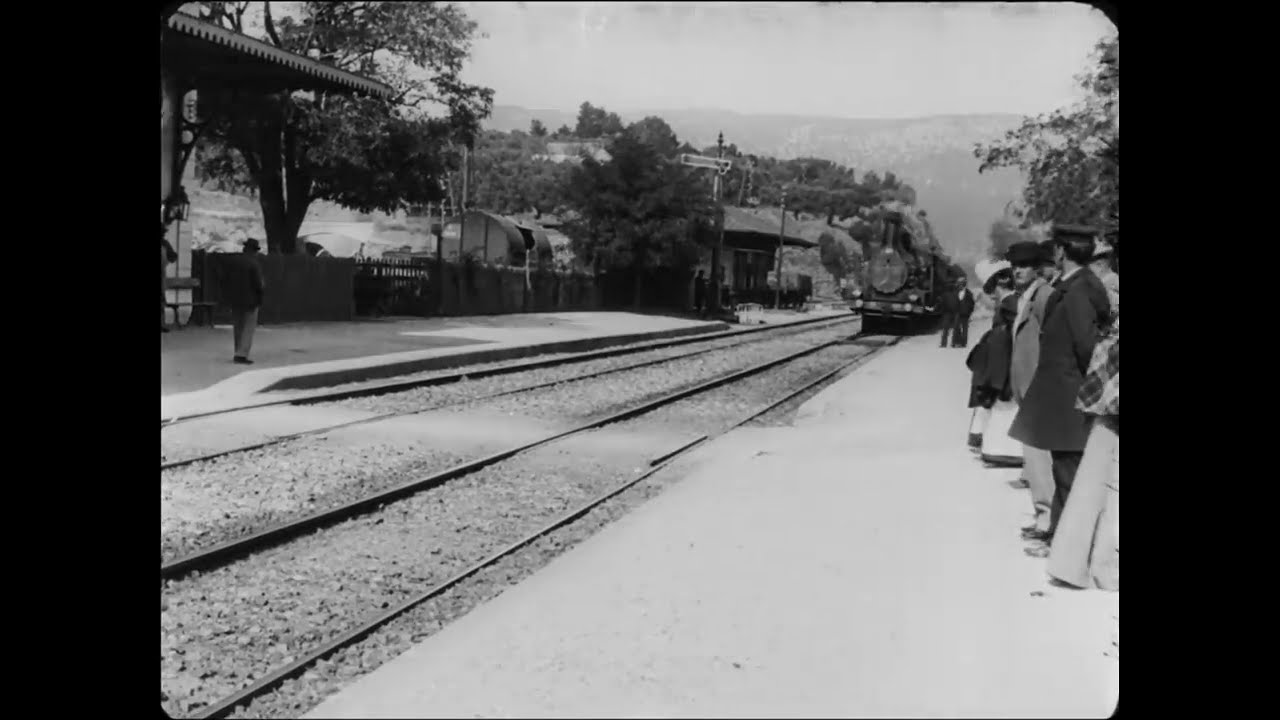 [HD, 60 fps, Sound] Arrival of a Train at La Ciotat | The Lumière ...