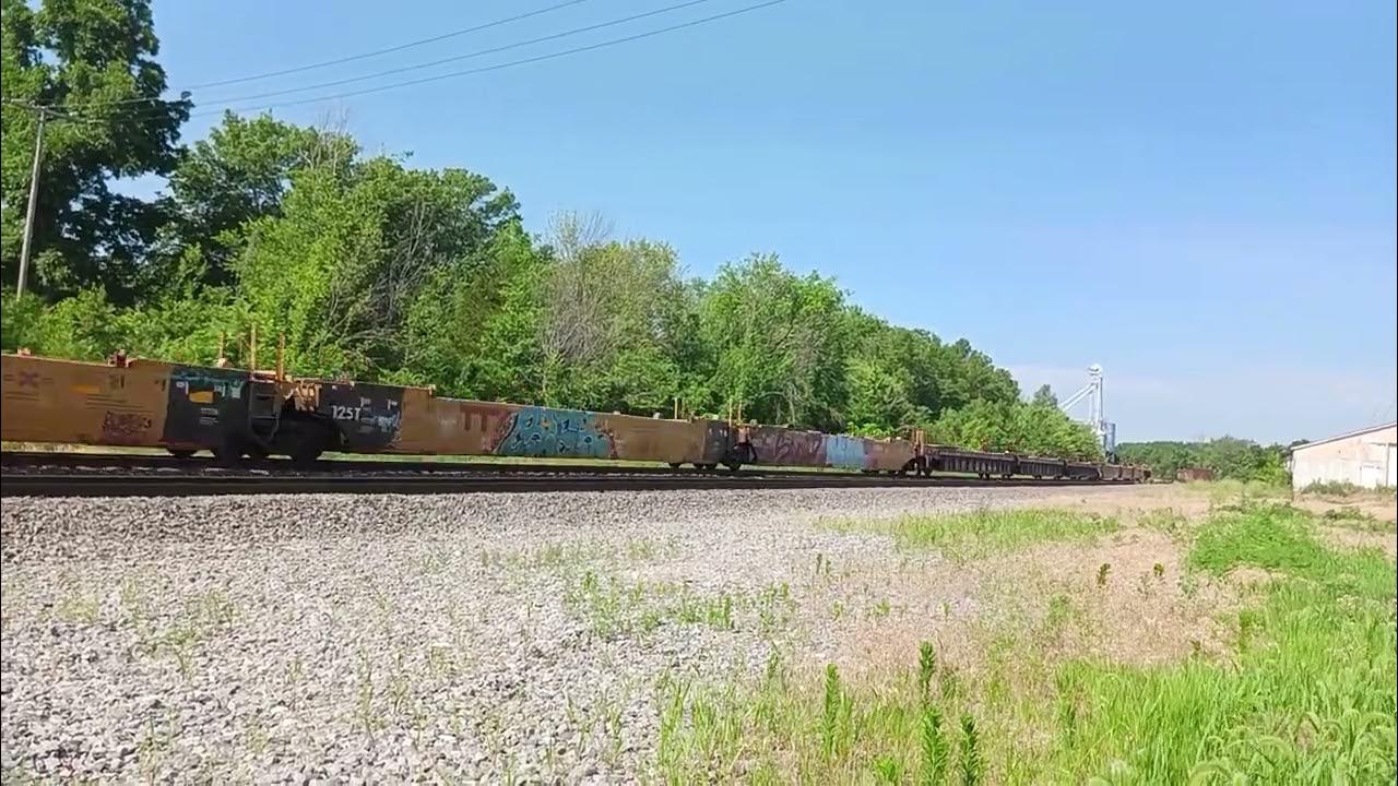 BNSF Baretable Container 🚆 rolling through LA Plata MO . - YouTube