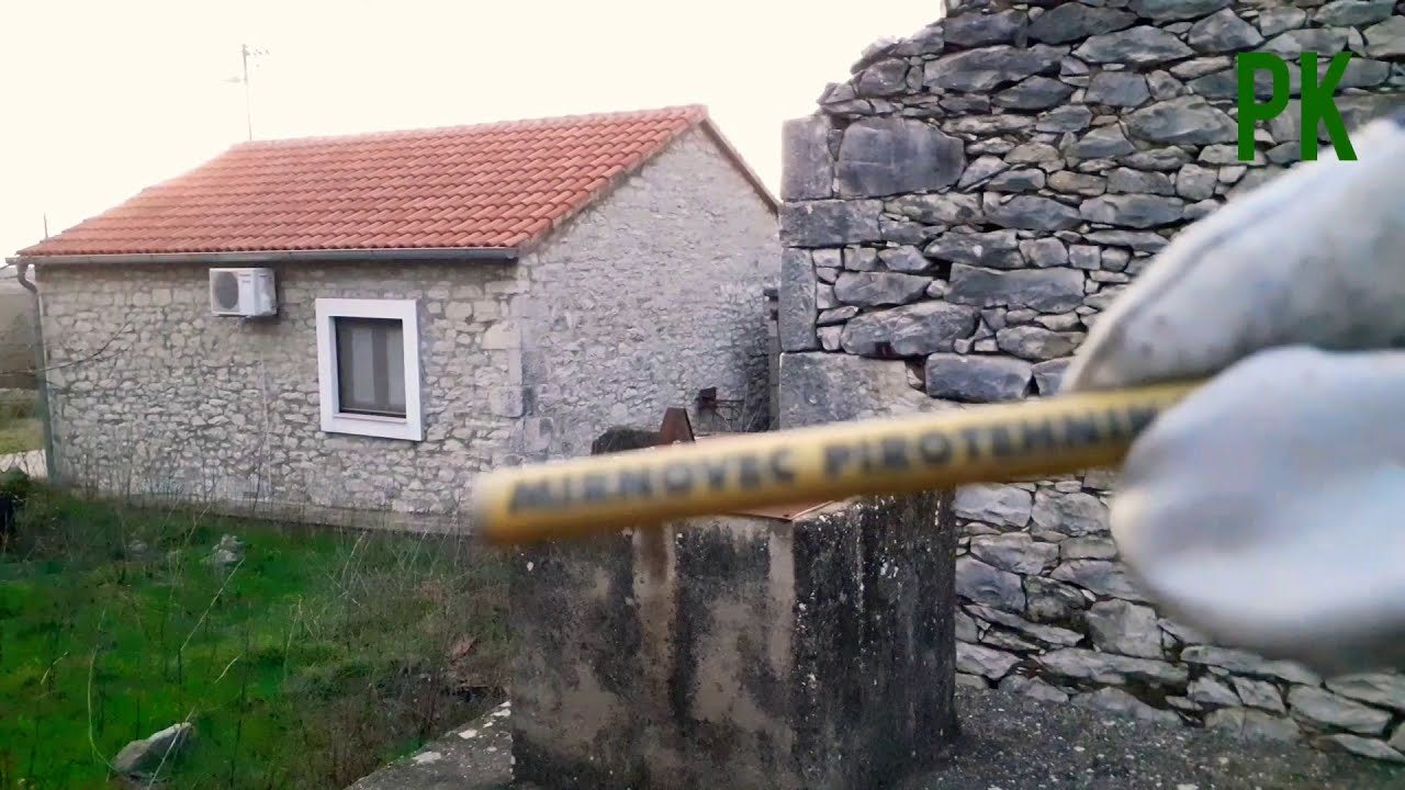 Pucamo petarde. Rafal u gumi. - YouTube