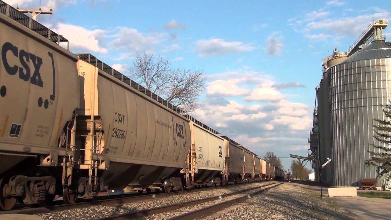 Ambulance blocked by CF&E Grain Train at Convoy Ohio - YouTube