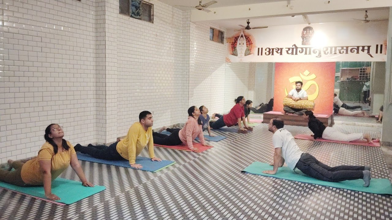 1 Hour Advance Yoga Class | Must Watch | @ParasPlaystation - YouTube