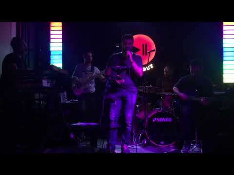Sirius - Aşk lazım (Gökhan Türkmen )