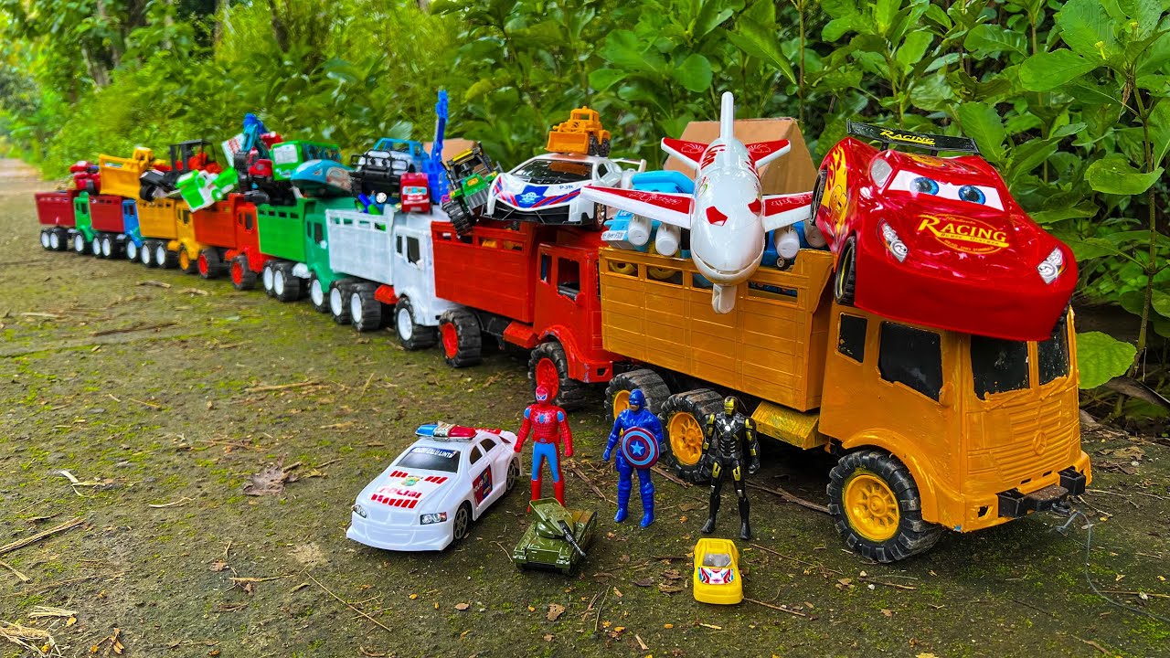 Wow Mobil Truk Tronton Gandeng Panjang Mengangkut Mobil Mobilan Penuh ...