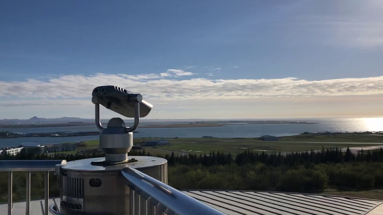 360 walk around at Perlan - YouTube