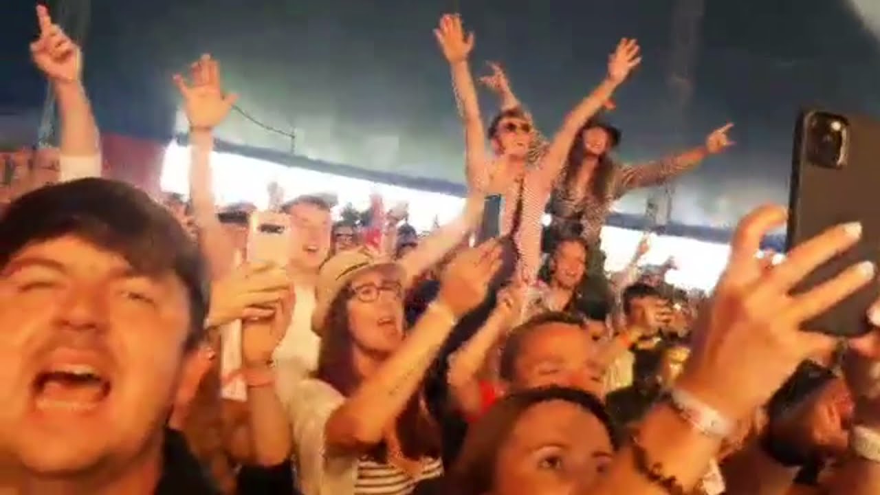 Noasis Oasis Tribute Band - Wonderwall - YouTube