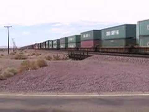 BNSF 5464 East, Amboy, CA - YouTube