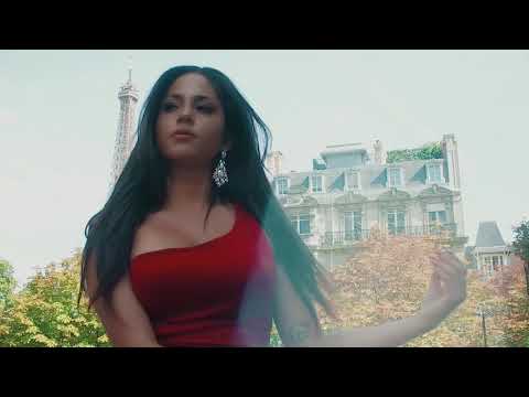 Robe rouge mademoiselle Glenda ( Red Dress Immortel Paris )