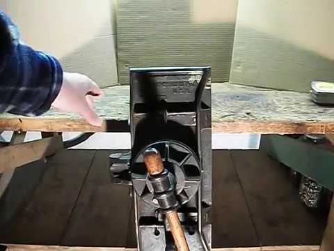 Emmert Pattern Makers Woodworking Vise. - YouTube