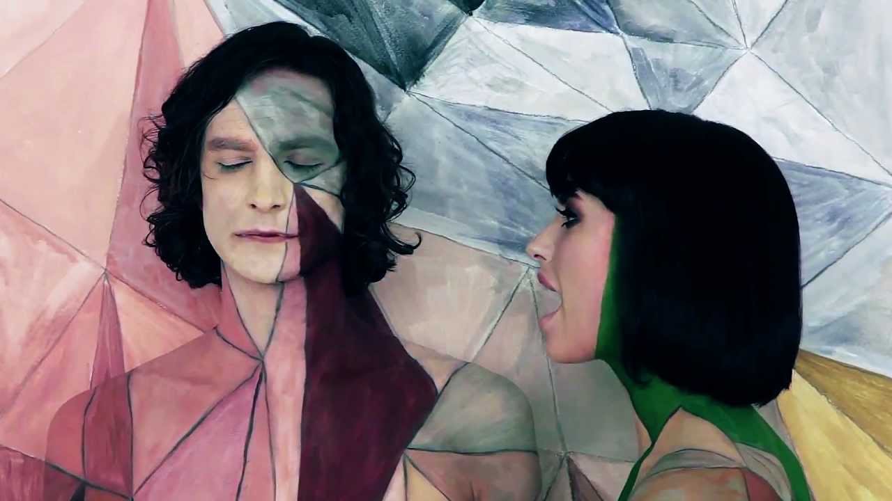 Gotye - Somebody That I Used To Know (Louder audio & enhanced colors ...