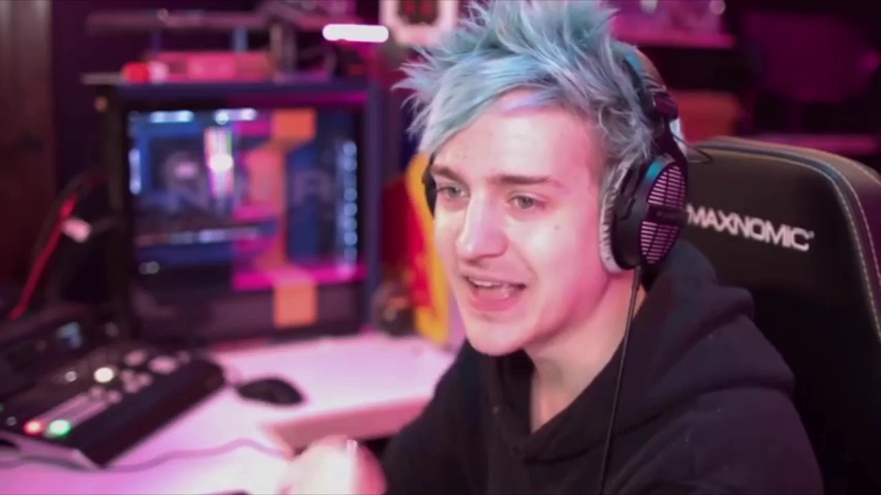 Ninja react to his skin after waiting for 3 years! - YouTube