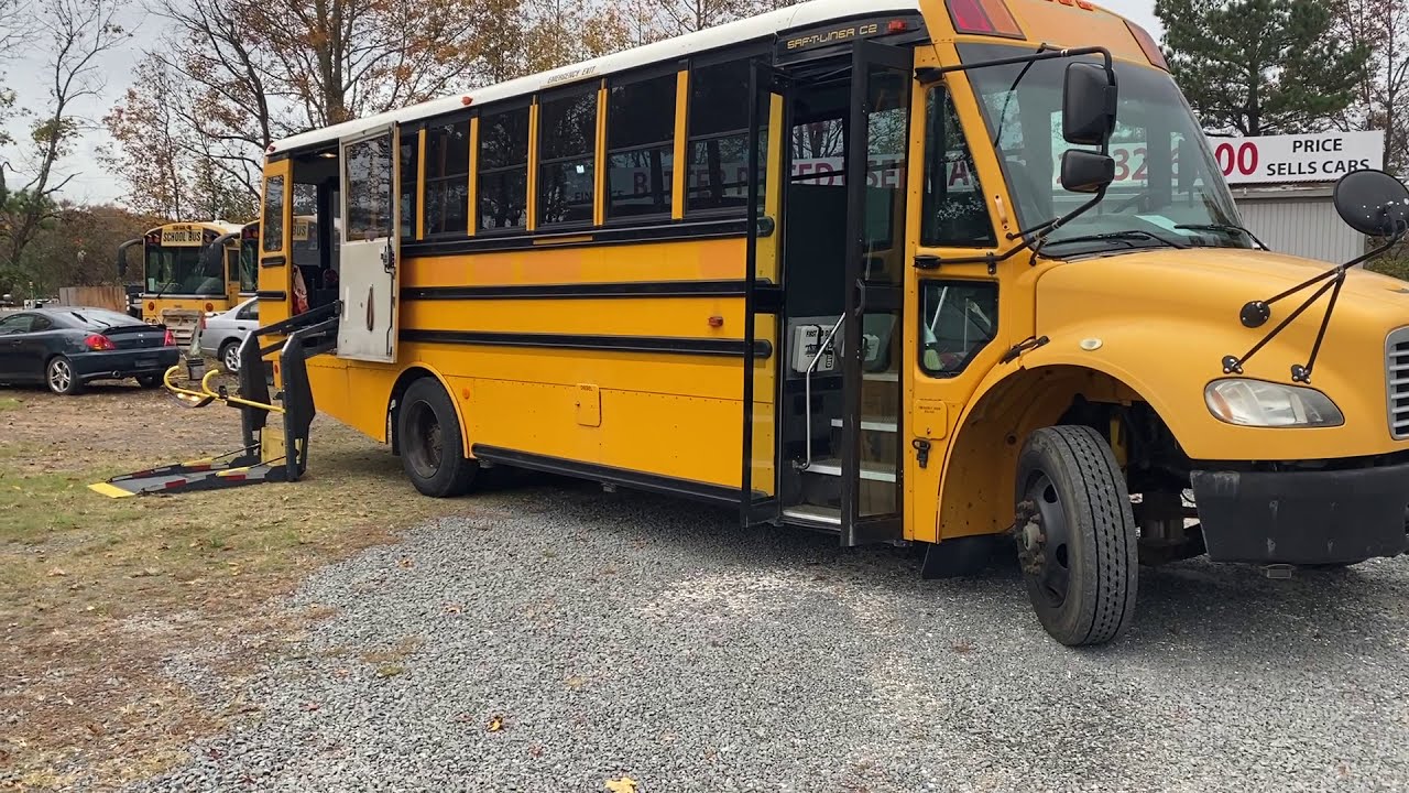 2009 Freightliner C2 - HANDICAP ACCESSIBLE WITH AIR CONDITIONING - YouTube