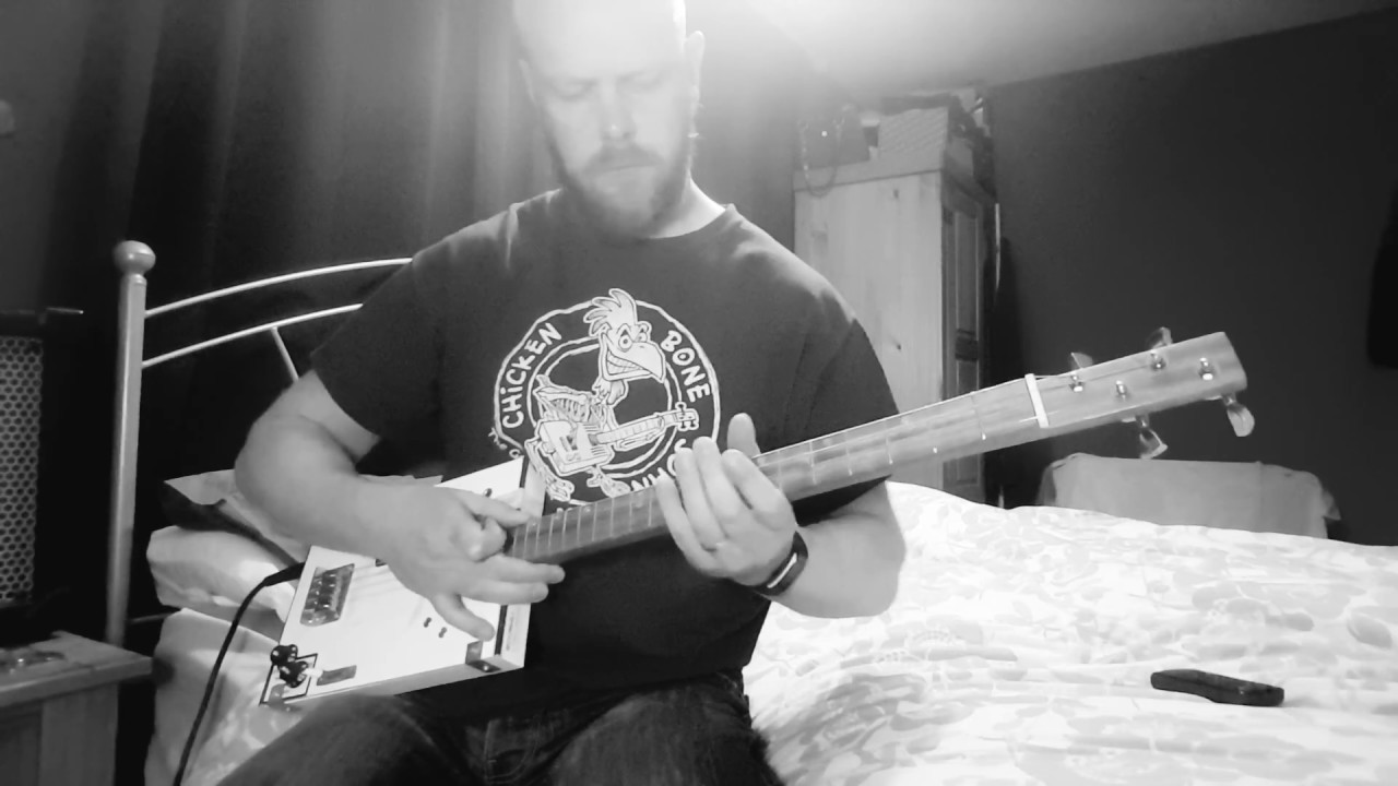 Regular John - Queens Of The Stone Age on Cigar Box Guitar - YouTube
