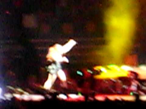 Kicking And Screaming-Miley Cyrus - YouTube