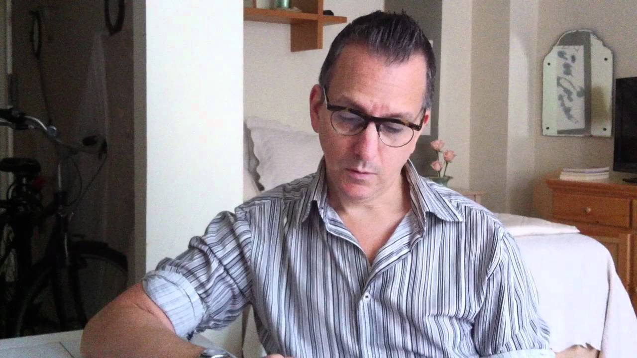 Robert Whaley tells a story - YouTube