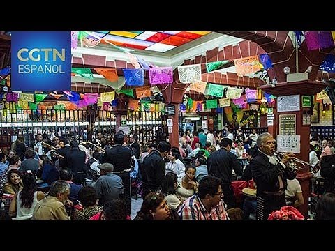 El Salón Tenampa de la Ciudad de México fue fundado en 1925 y es ...