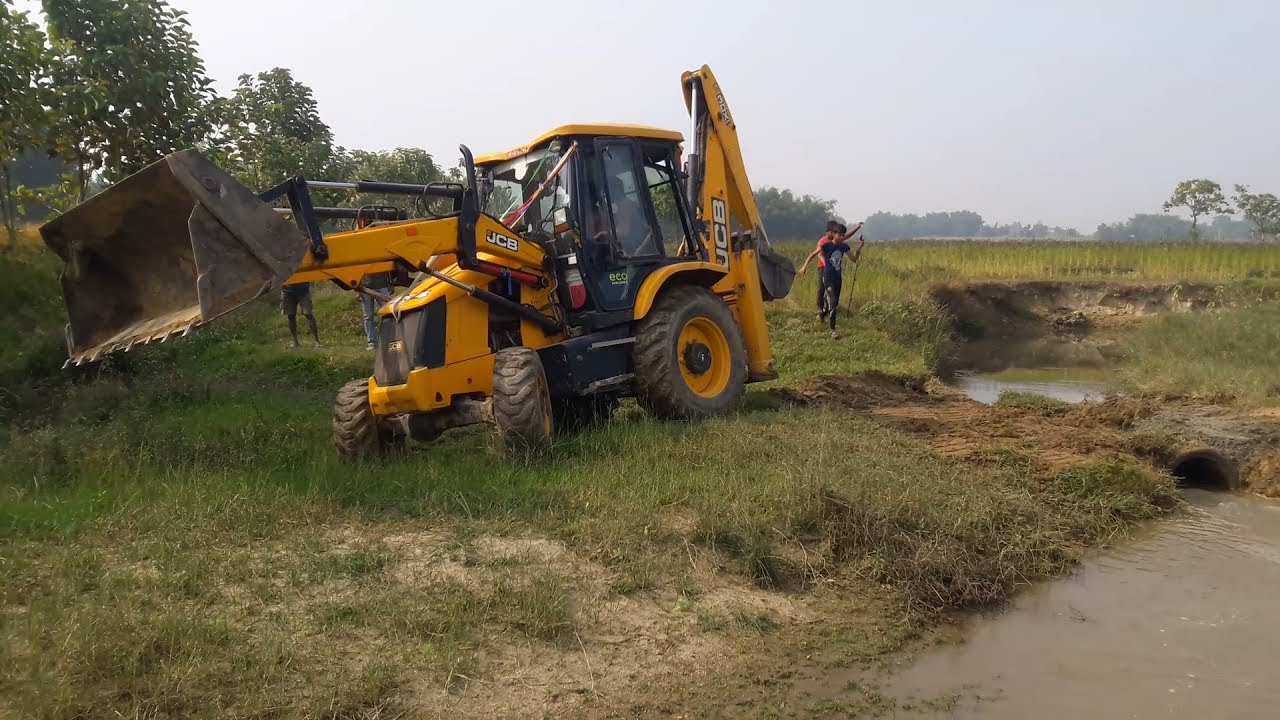 JCB Backhoe Working and Moving - JCB Backhoe Video - YouTube