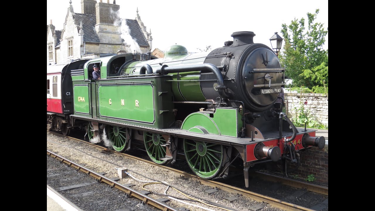 N2 1744 GNR Gresley tank engine Nene Valley Railway - YouTube
