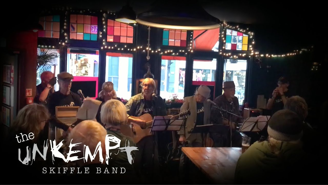 The Unkempt Skiffle Band - YouTube