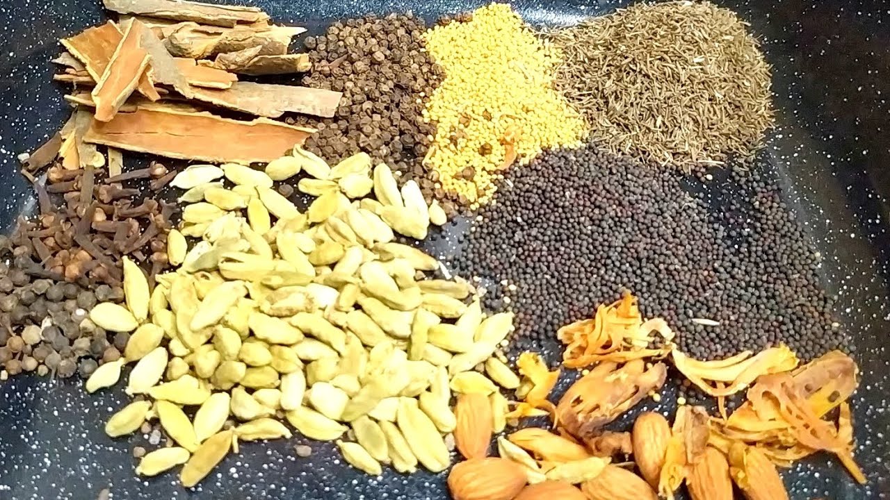 কোরবানির আগে গরম মসলাগুড়ি বানিয়ে ফেললাম। Gorom moshla gura. - YouTube