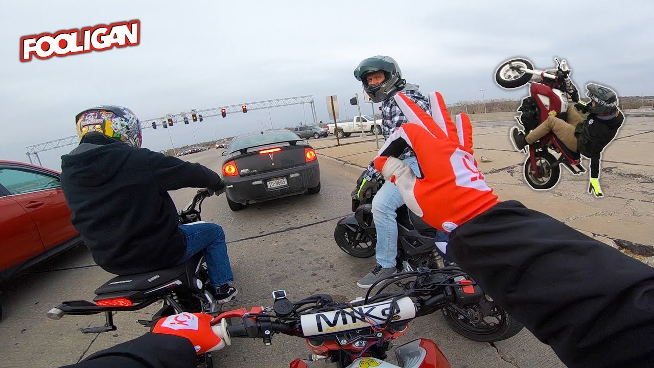 Finally Tried a HAND DRAG During a Wheelie! - YouTube