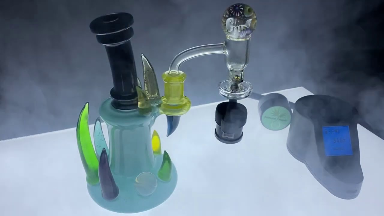 The DabRite Digital IR Thermometer Review - YouTube