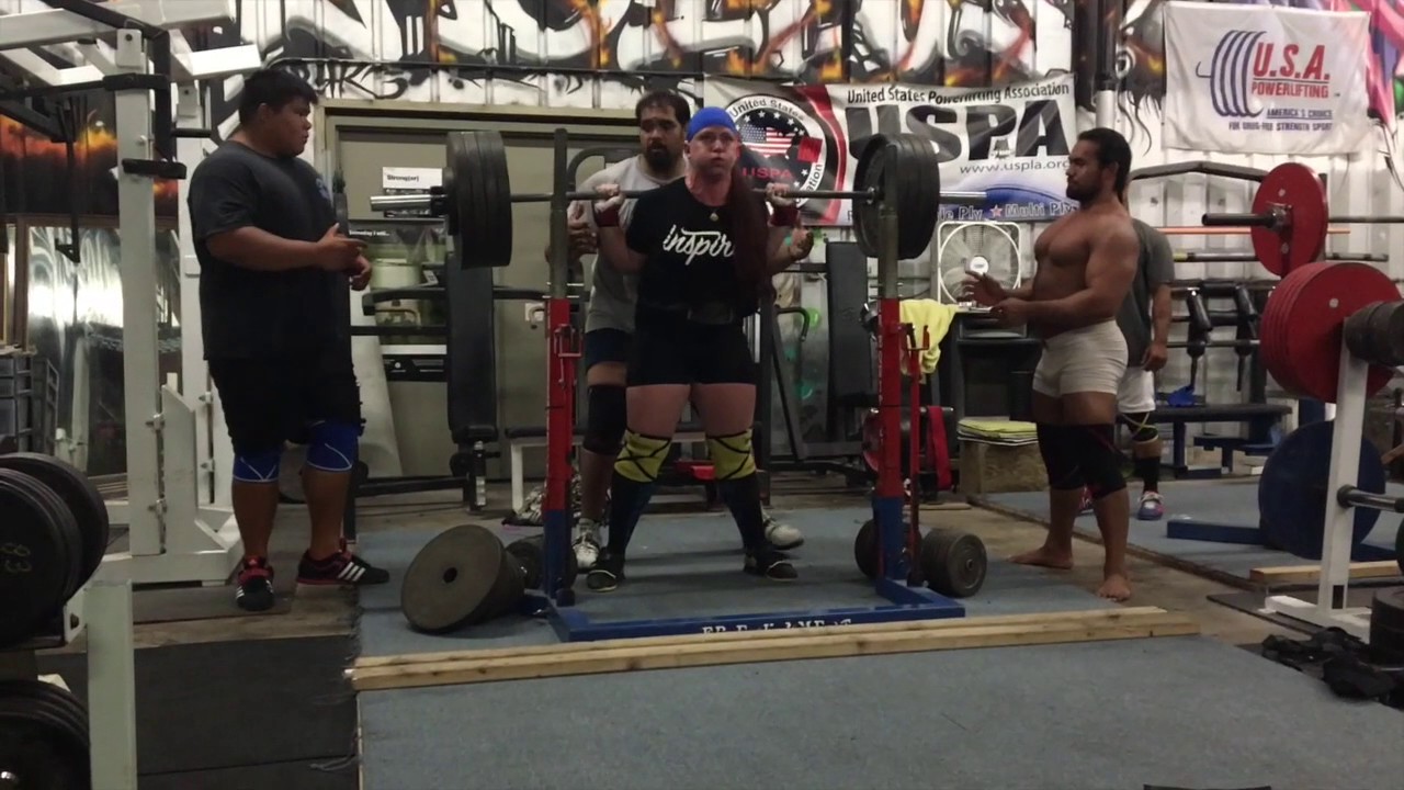 First Week Back in a Squat Suit - YouTube