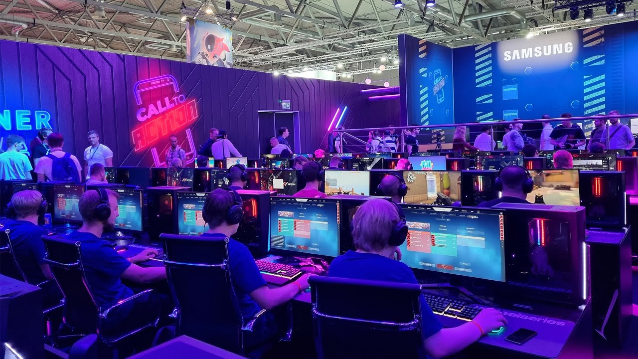 Samsung City at Gamescom 2022 - YouTube