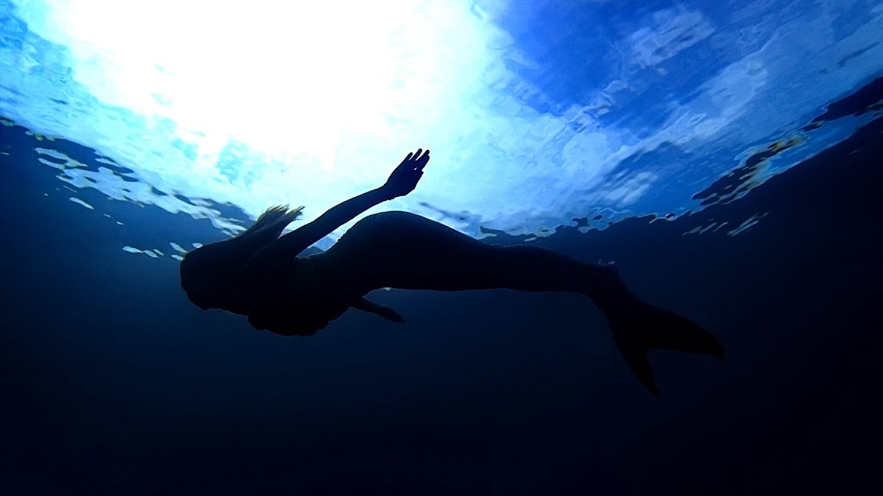 Mermaid spotted in the Philippines - YouTube