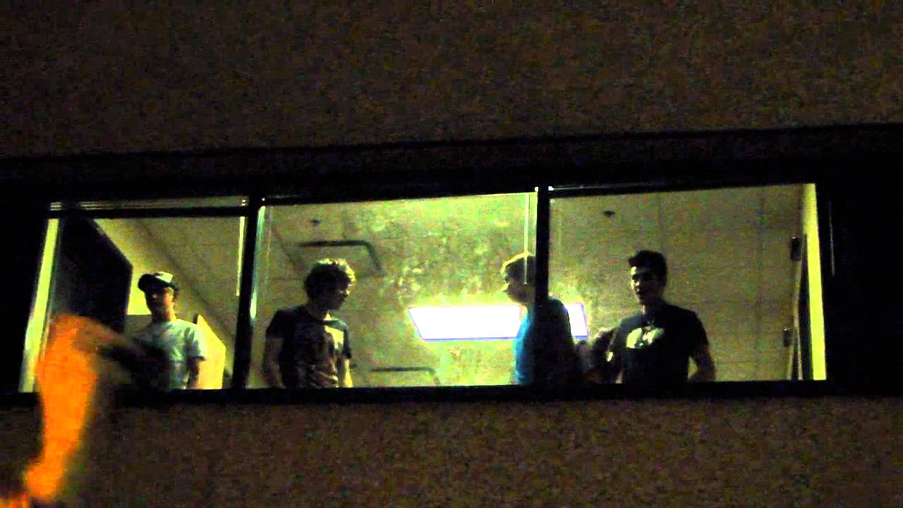 One Direction Waving to Fans from Q102! - March 17 - YouTube