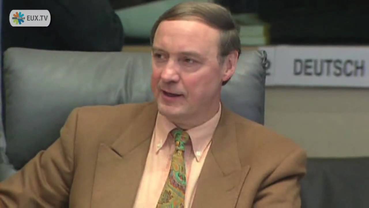 Karel van Miert 1942 - 2009: Video Obituary - YouTube