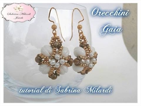 Orecchini Gaia con piggy e obeads - YouTube