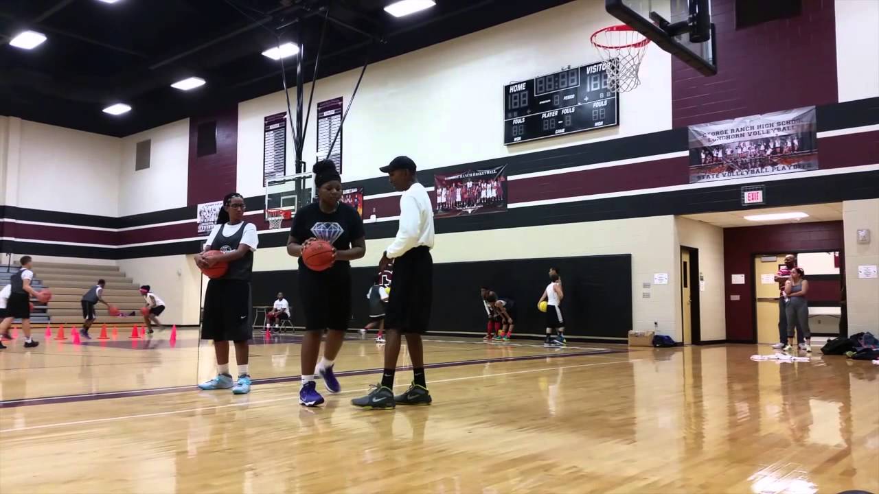 HK Express AAU Basketball - YouTube