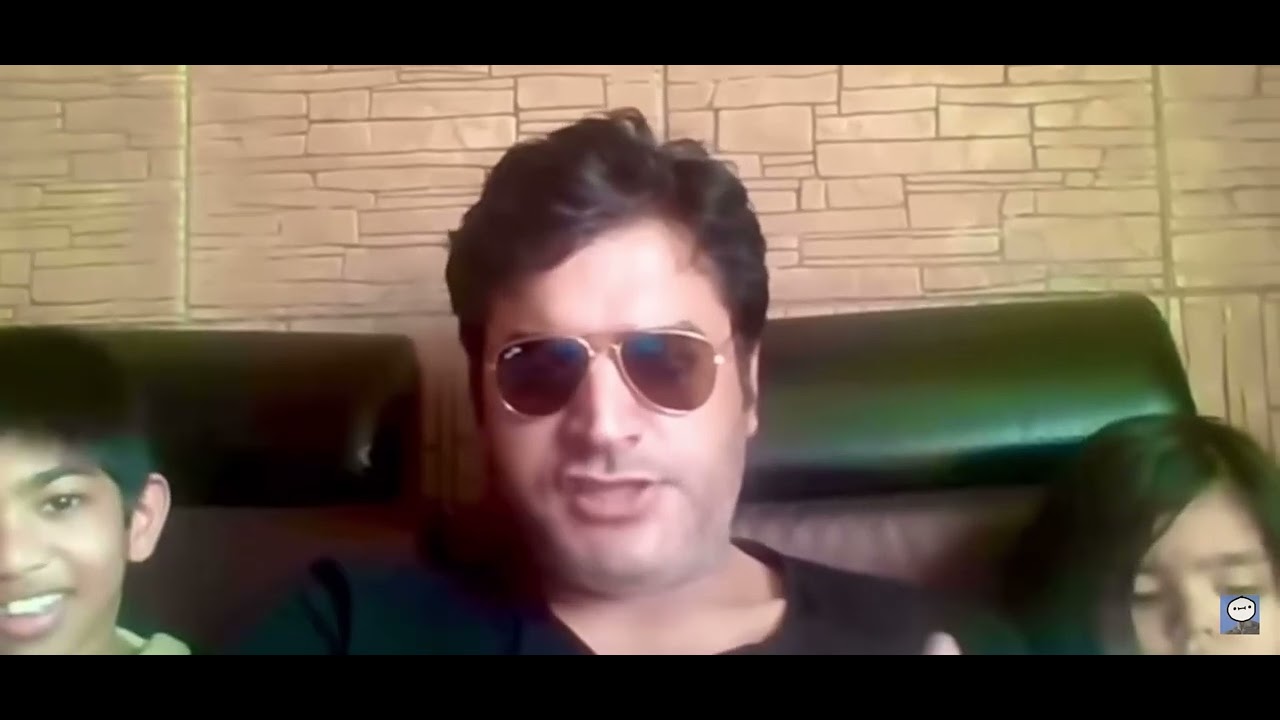 YoU PrOmIsEd mY SoN fReE rObUx - YouTube