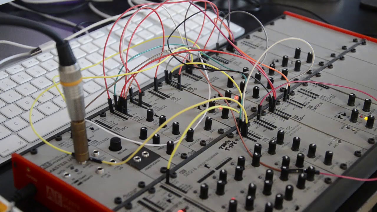 AE Modular-Tangible Waves SEQ16 Acid patch - YouTube